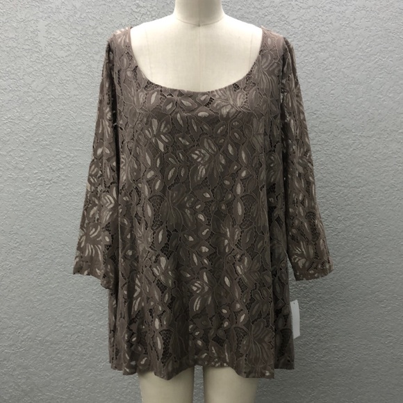 Simply Emma | Tops | New Simply Emma 34 Sleeve Lace Layered Tunic Top ...
